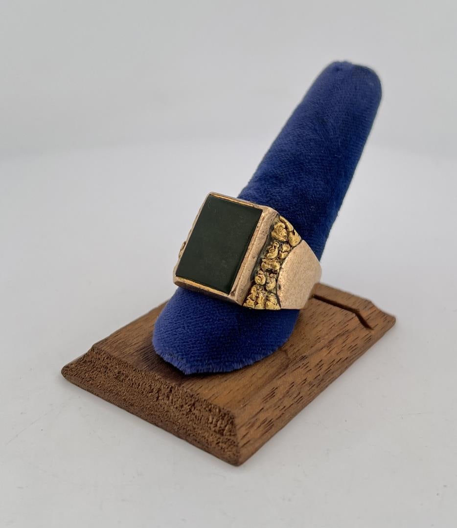 10k Gold Alaskan Jade And Nugget Ring Auction