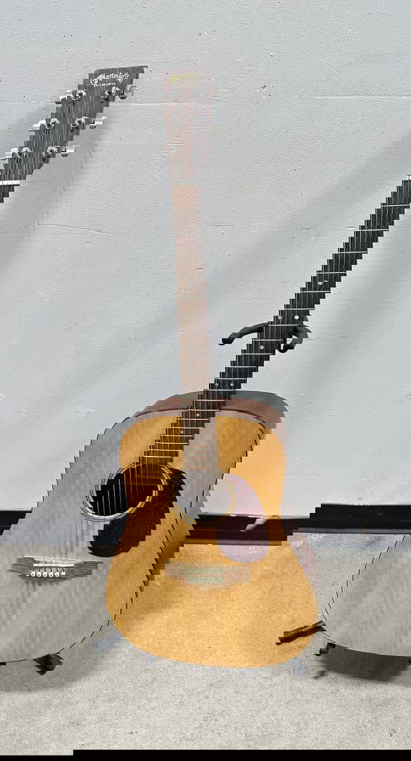 1999 Martin Dm Acoustic Guitar Auction