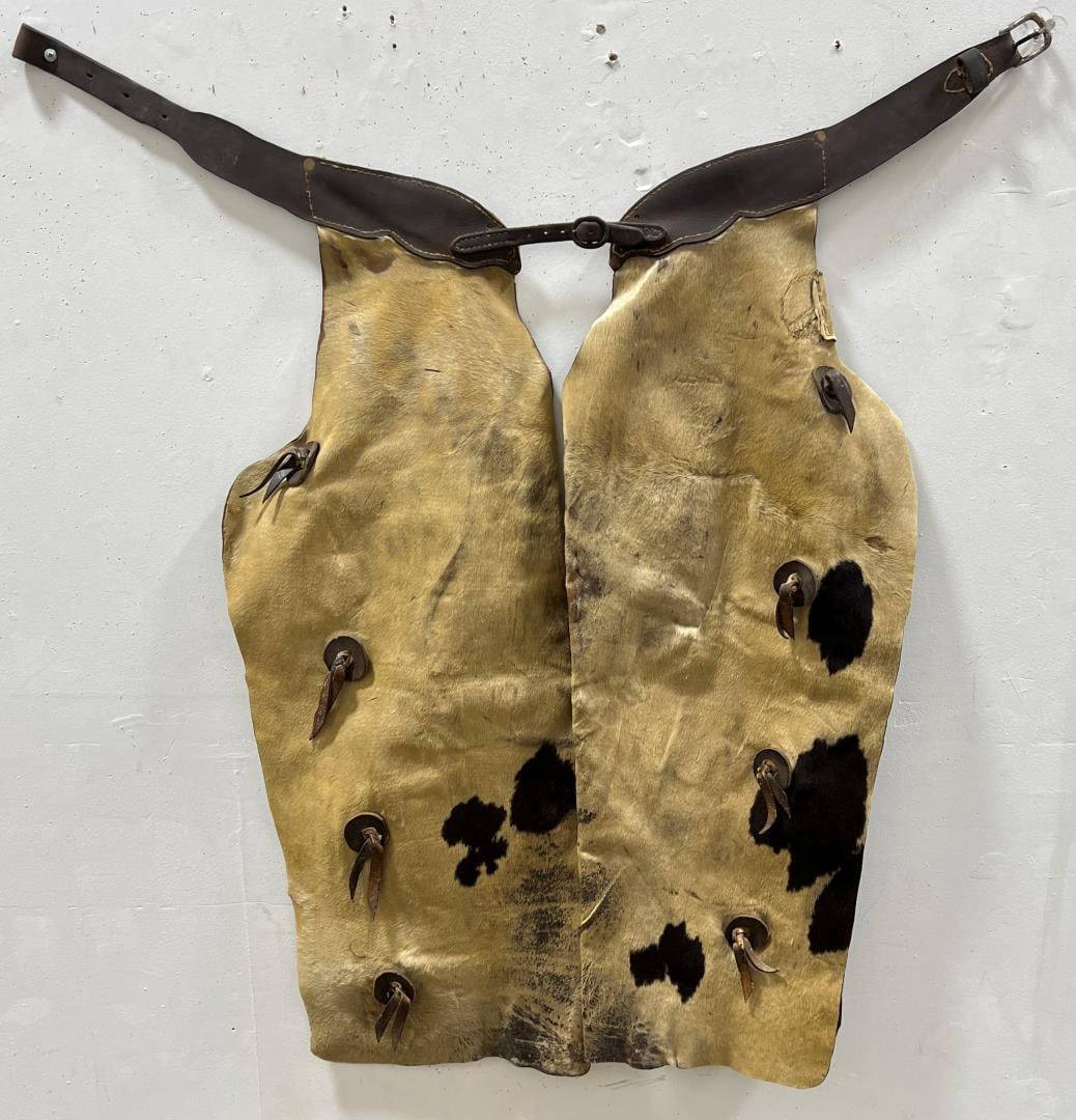 Stunning Antique Montana Ranch Made Bat Wing Chaps Auction
