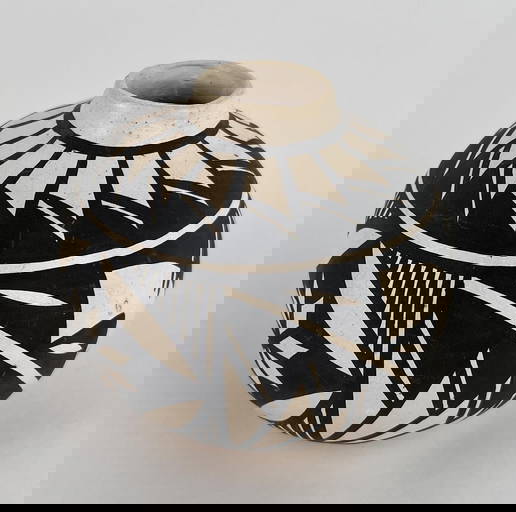 T.p. Torivio Acoma Pueblo Indian Pot