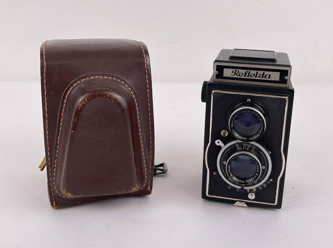 Reflekta Blitz I Camera Auction