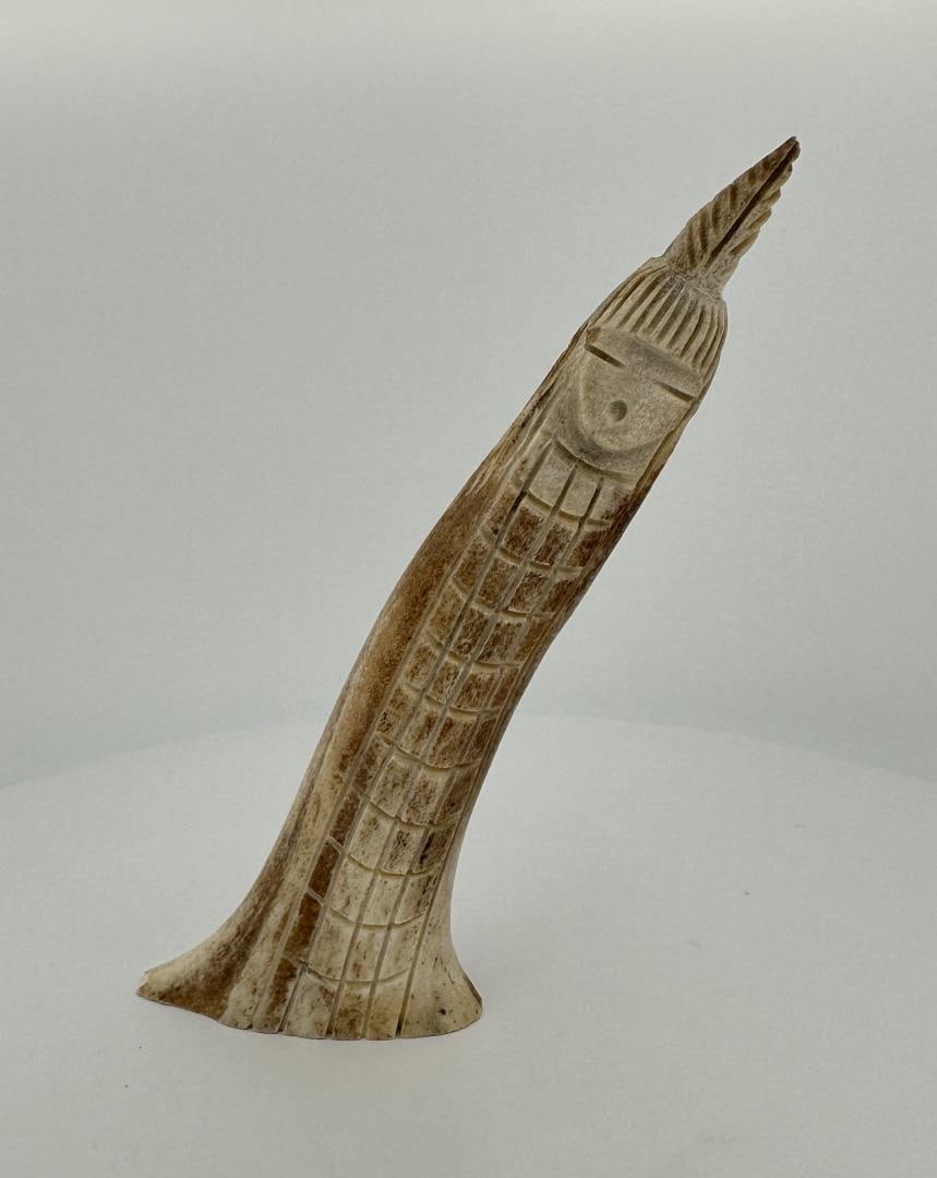 Zuni Indian Carved Horn Corn Maiden Fetish Auction