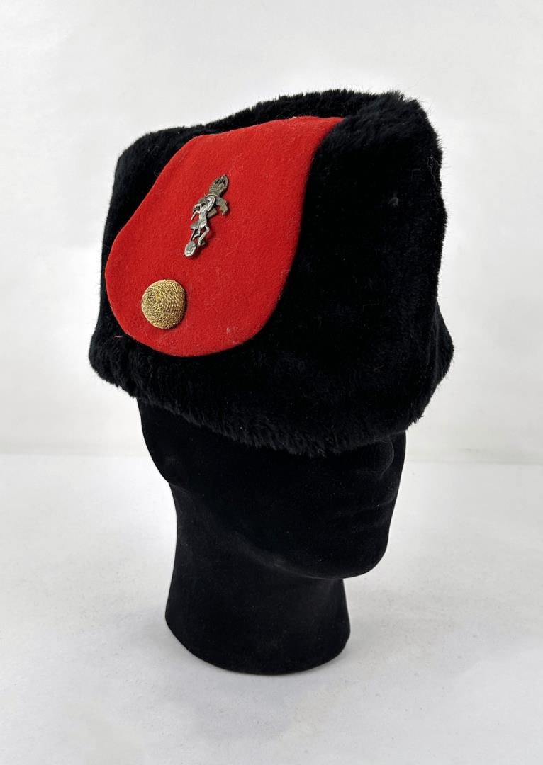 Royal Canadian Military Winter Hat Auction