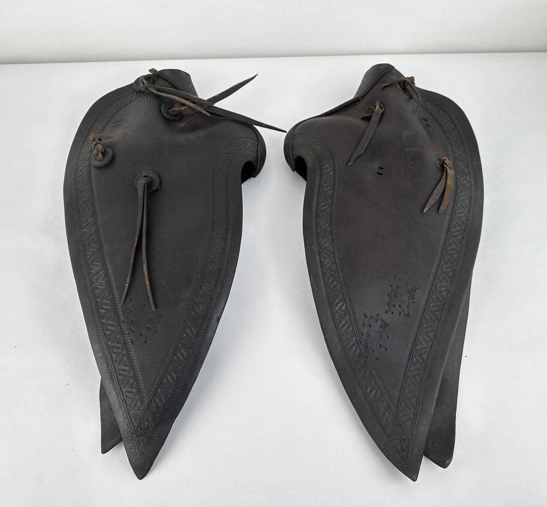 Antique Montana Ranch Leather Tapaderos Auction