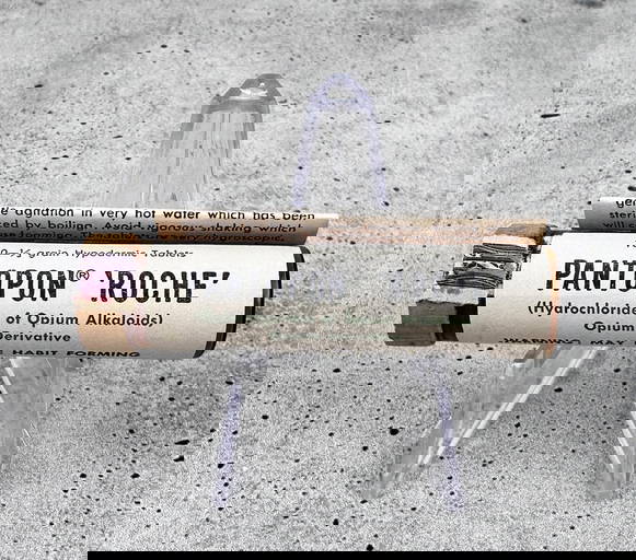 Pantopon Roche Opium Pharmacy Bottle