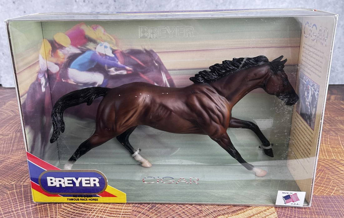 Breyer Horse 476 Cigar Famous Race Horse Auction