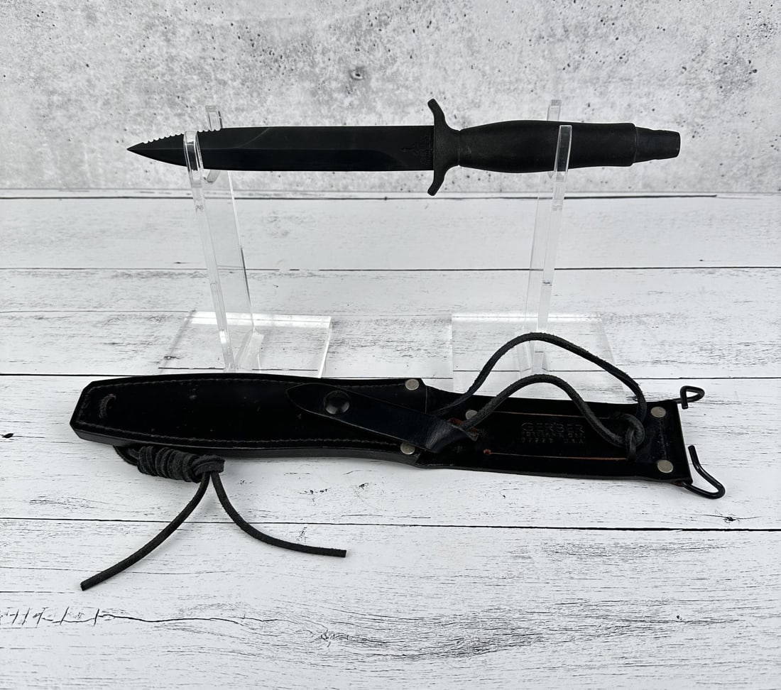 Gerber Command Ii Special Forces Knife & Sheath Auction