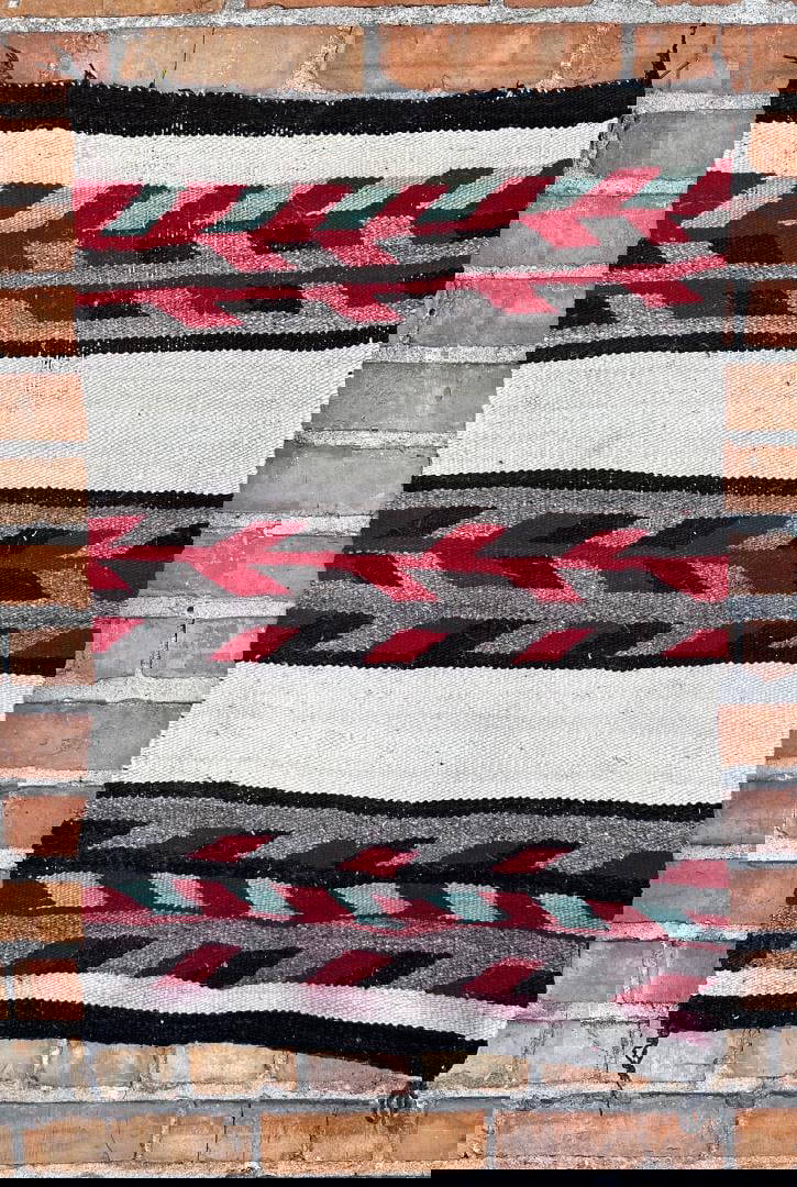 Navajo Indian Saddle Blanket Rug Auction