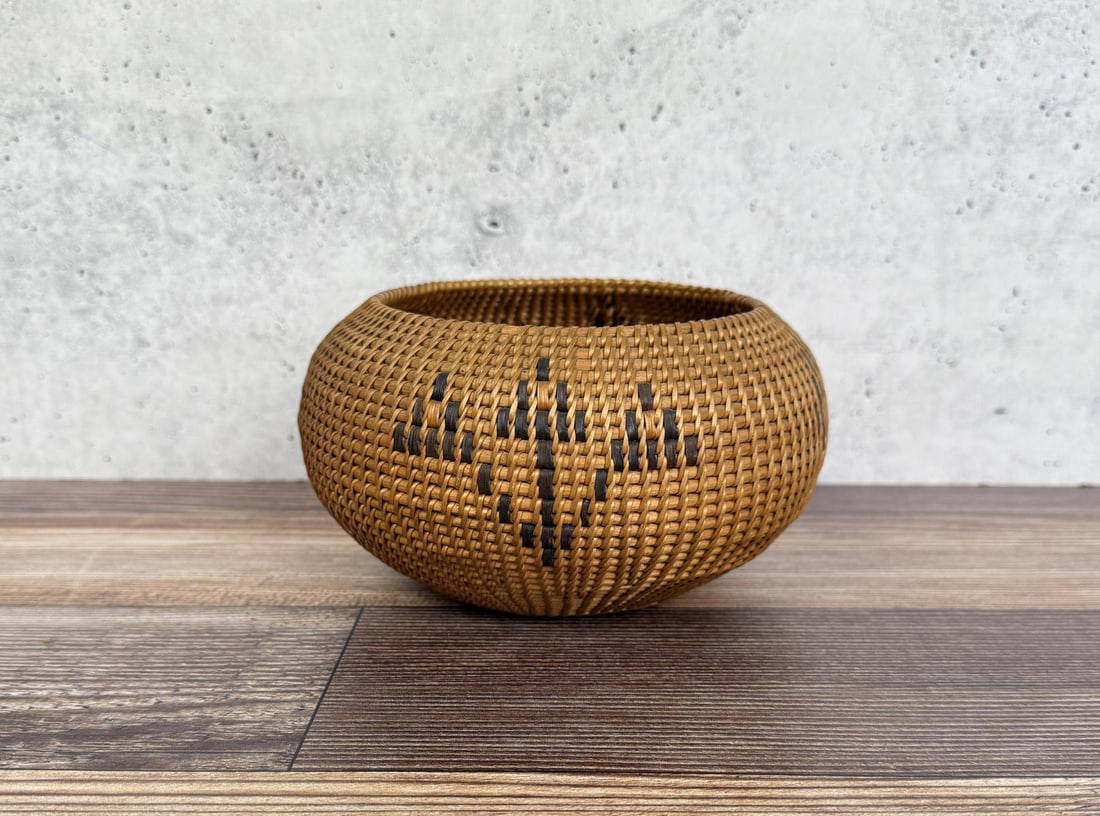 California Washoe Native American Indian Basket Auction