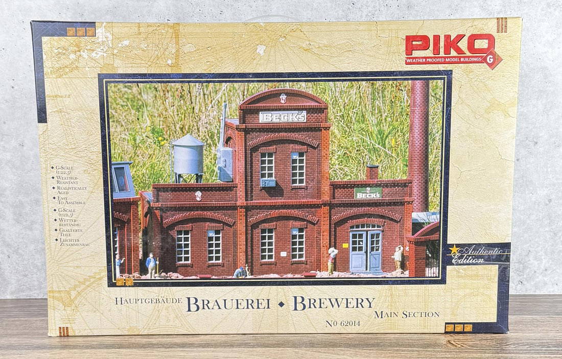 Piko G Scale Model Train Building Auction