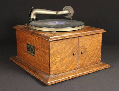Victor Table Model Victrola