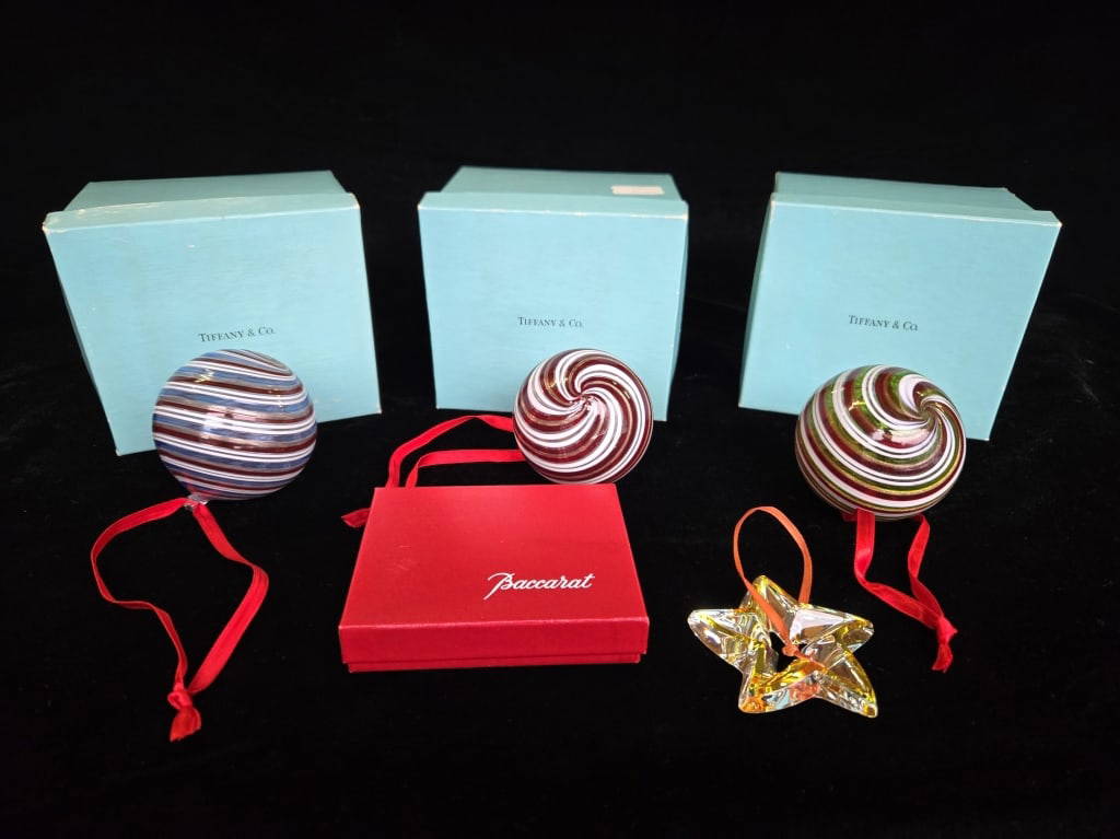 Tiffany & Co Christmas Ornaments, Baccarat Star Auction