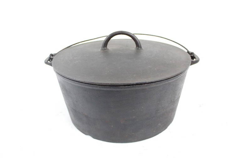 Antique Griswold "erie 840 11" Cast Iron Pot With Lid