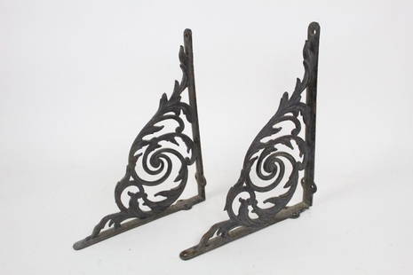Large Quantity Of Cast Iron Perimeter Brackets