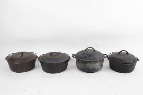 Pair Of Antique 19thc Marietta Pa Cast Iron Dutch Ovens