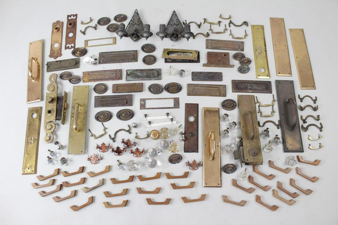 Lot Of 100+ Architectural Hardware, Door Handles, Doorknobs, Drawer ...