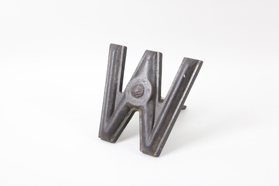 Industrial Cast Iron Sign Letter "w", Railroad Auction