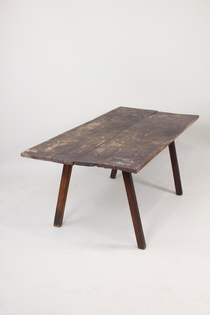 Primitive 2-board Top Wooden Farm Peg Leg Table Auction
