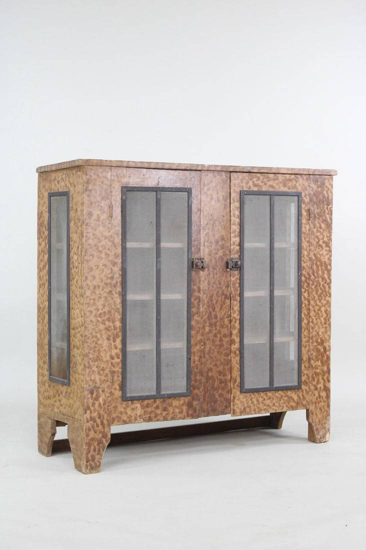 Primitive Folk Art Faux Speckled Painted Wood & Mesh Pie Safe Auction