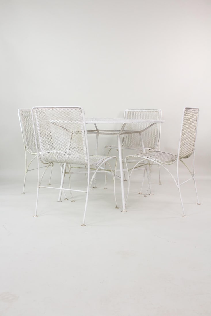 Set Of 4 Streamlined Outdoor Iron Chairs & Table, Woodard Style Auction