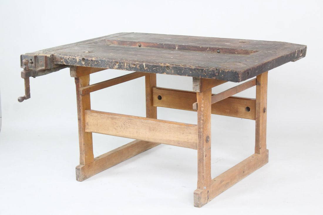 Butcher Block Top Work Bench With Vise - Jul 19, 2025 | Public Sale In Ny