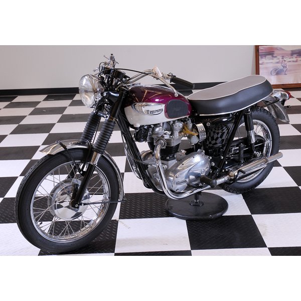 234: 1967 Triumph T120R Bonneville Motorcycle Show