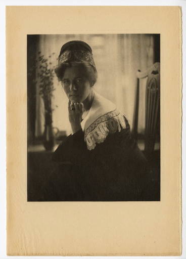 Alice Boughton, Danish Girl, 1909
