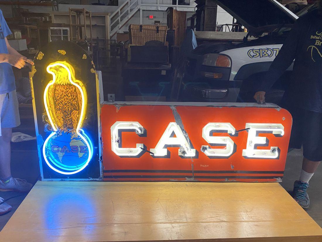 6Ft Porcelain Case tractor Neon Sign. Works perfect - Aug 30, 2020 ...