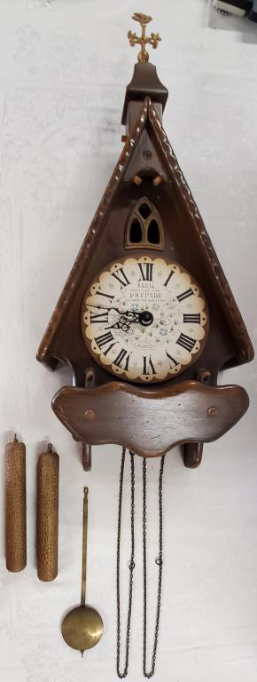 NE Clock Co. Cathedral Wall Clock - Oct 06, 2021 | Berner's Auction in FL