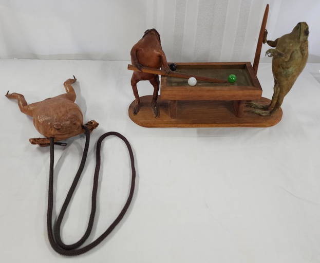 2 Vintage Taxidermy Frogs