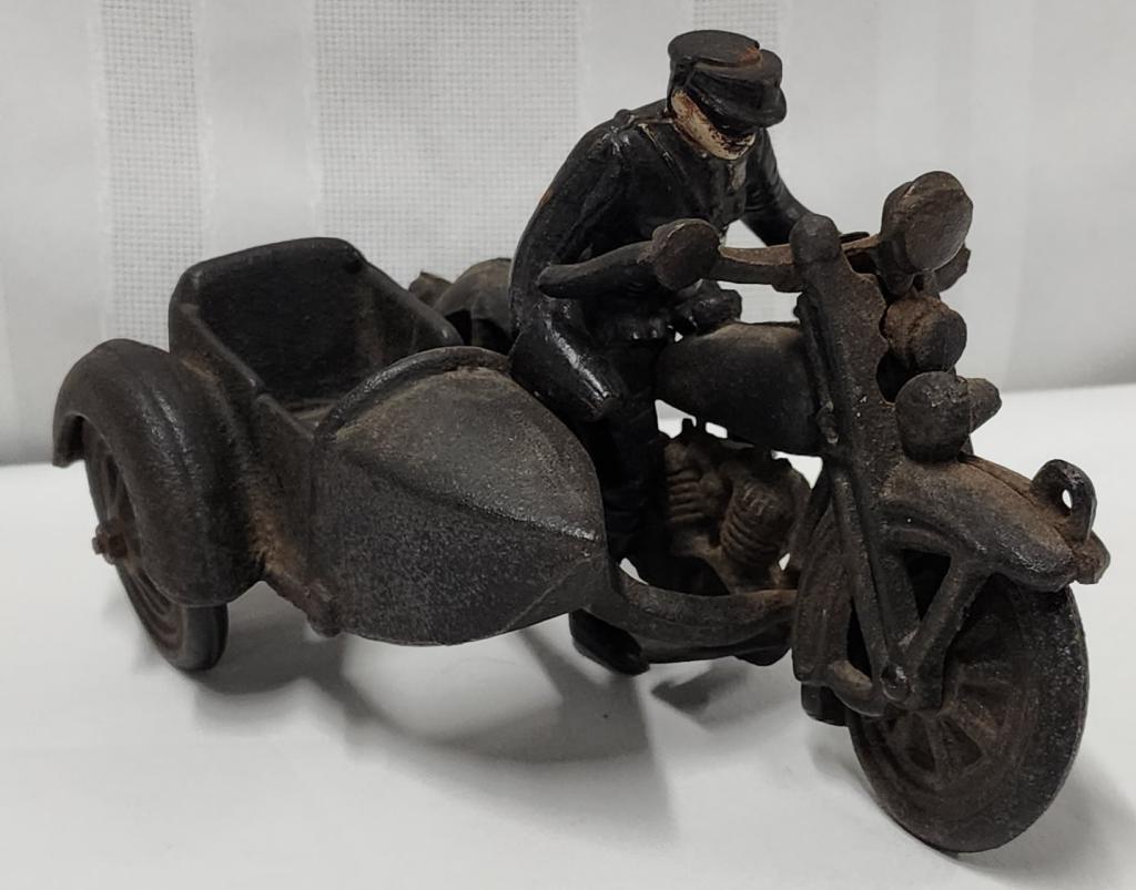 Cast Iron Motorcycle With Rider And Sidecar