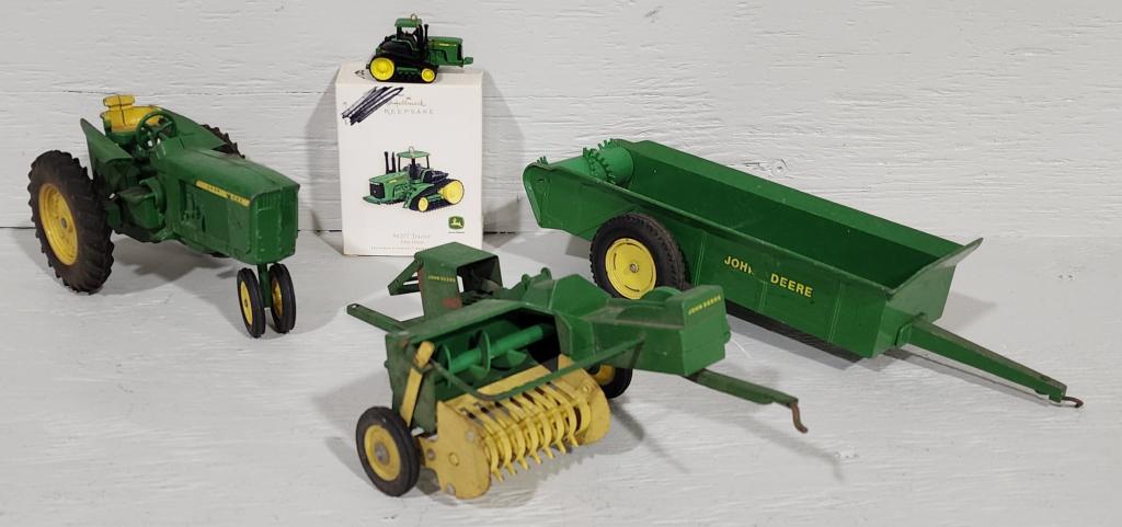 Vintage Ertl John Deere Farm Equipment