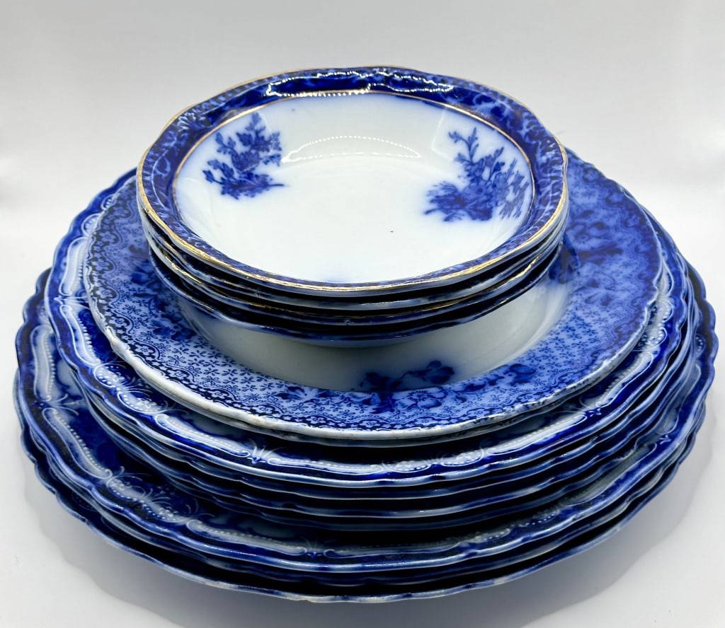 13 Assorted Flow Blue Bowls And Plates Auction