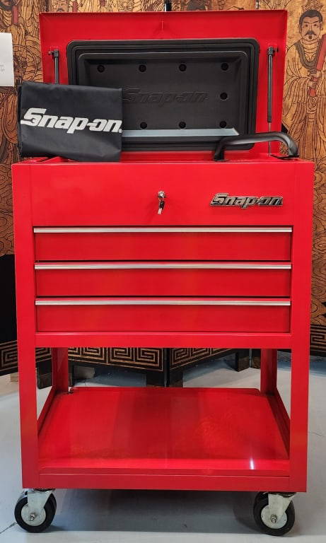 Snap On Tool Box Cooler - Feb 02, 2024 | Berner's Auction In Fl