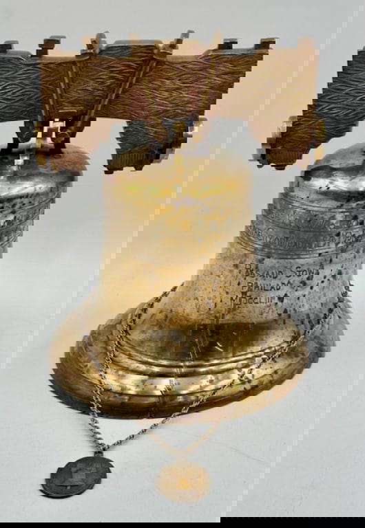 11" Brass Replica Liberty Bell & Medallion Auction