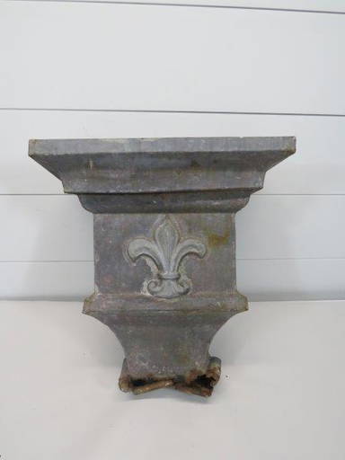 Galvanized Fleur De Lis Rain Gutter Funnel