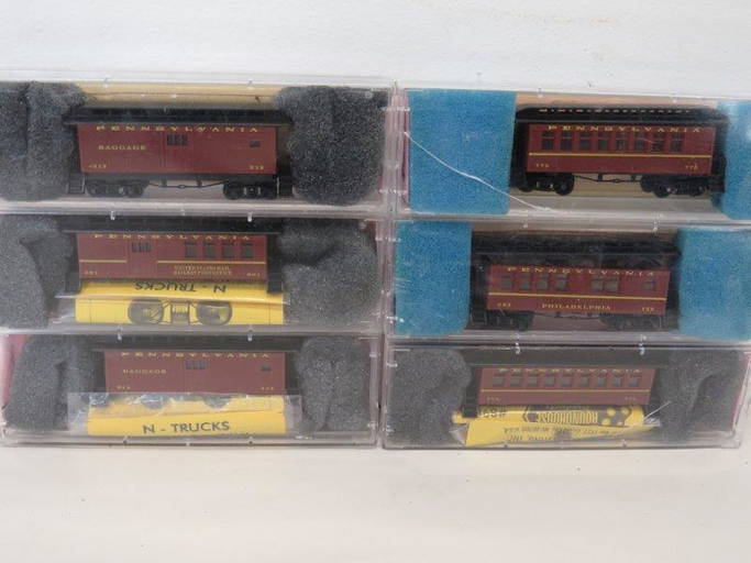 Roundhouse N Scale Model Train Pennsylvania Passenger