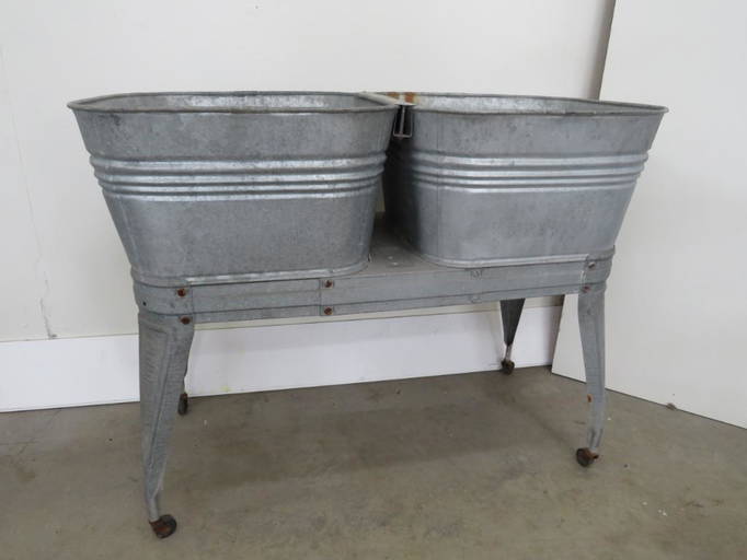 Reeves Galvanized Double Wash Tub