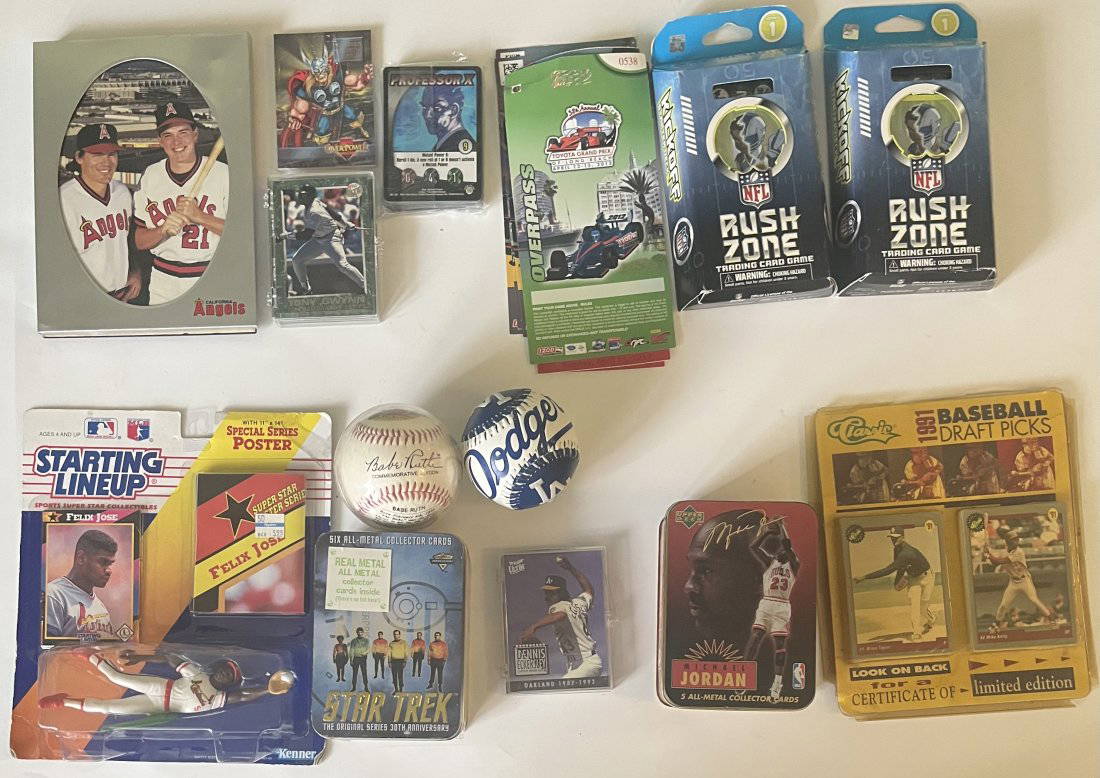 Michael Jordan, Nfl Rush Zone , Star Trek , Babe Ruth Sport Collection ...