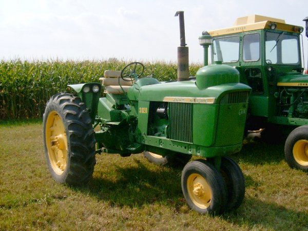 John Deere 3020 Propane Tractor