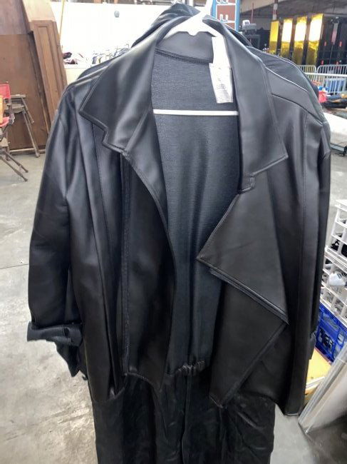 SIGNED KNIGHT RIDER JACKET - Jan 23, 2021 | Diligent Auction Services in CA