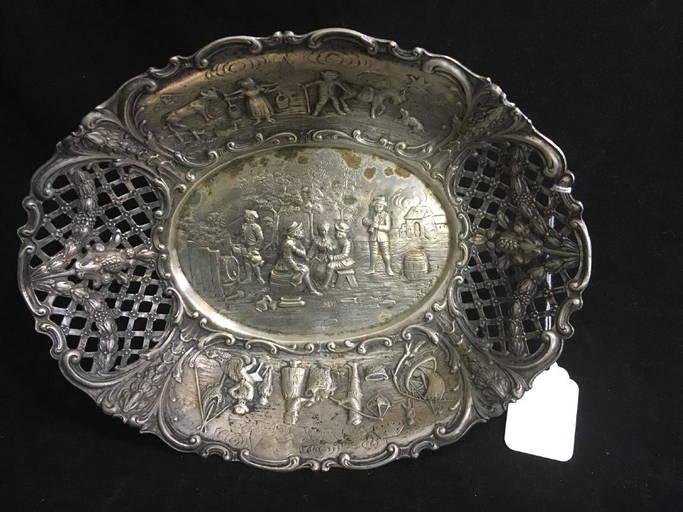 Dutch 800 Silver Scenic Reticulated Bowl 9.5"x 7.5"x