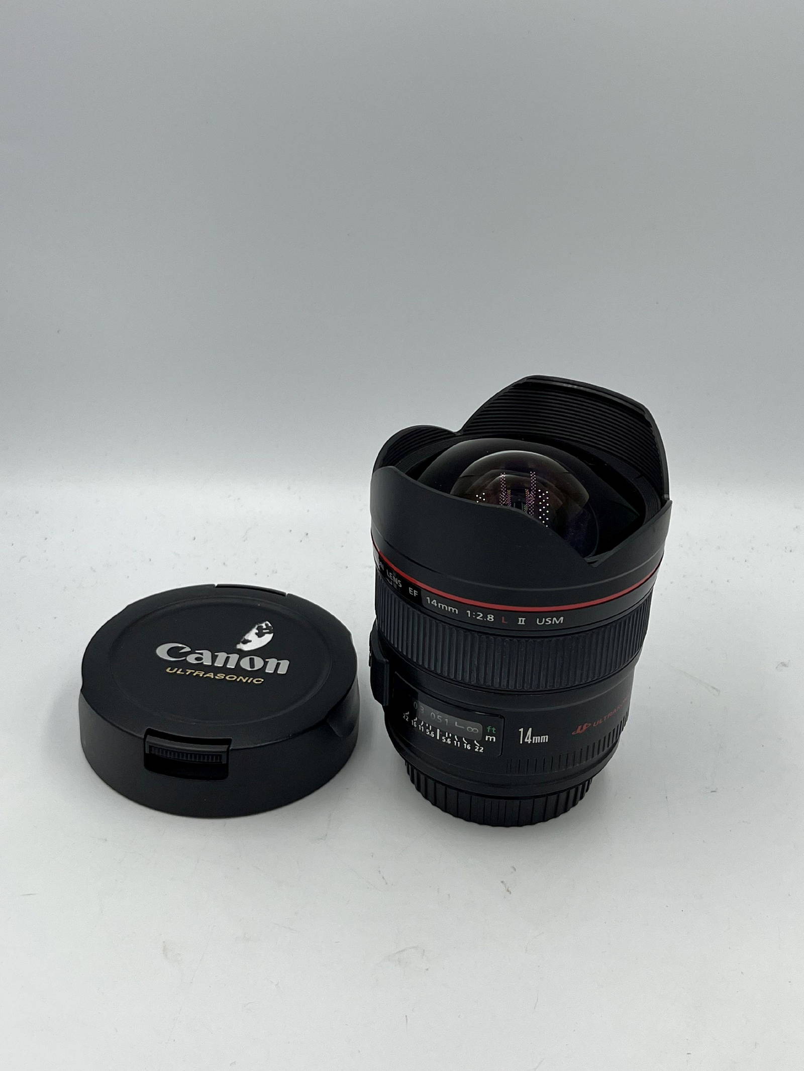 Canon Ef 14mm F2.8 L Ii Usm Lens W/shade Auction