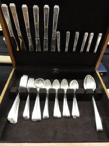 53 Pieces Towle "craftsman" Pattern Sterling Silver Fla