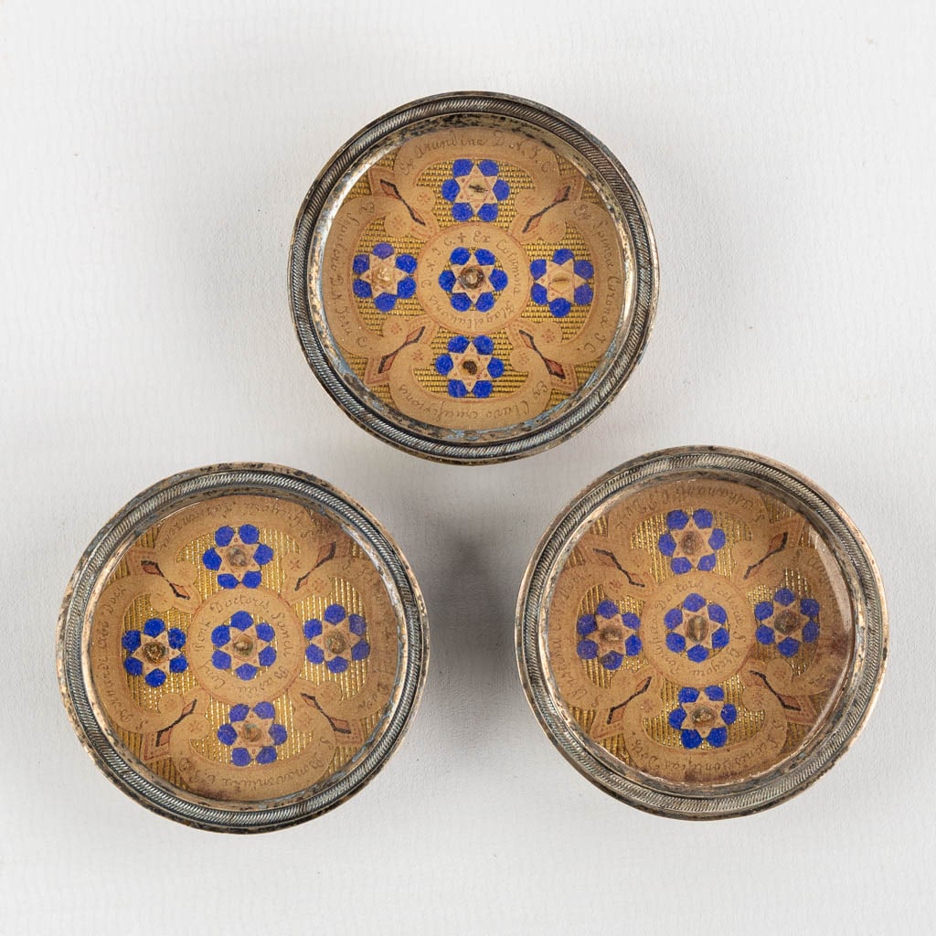 Three Sealed Theca With Relics. Jesus Christ Dnjc, Popes And Saints. (d ...