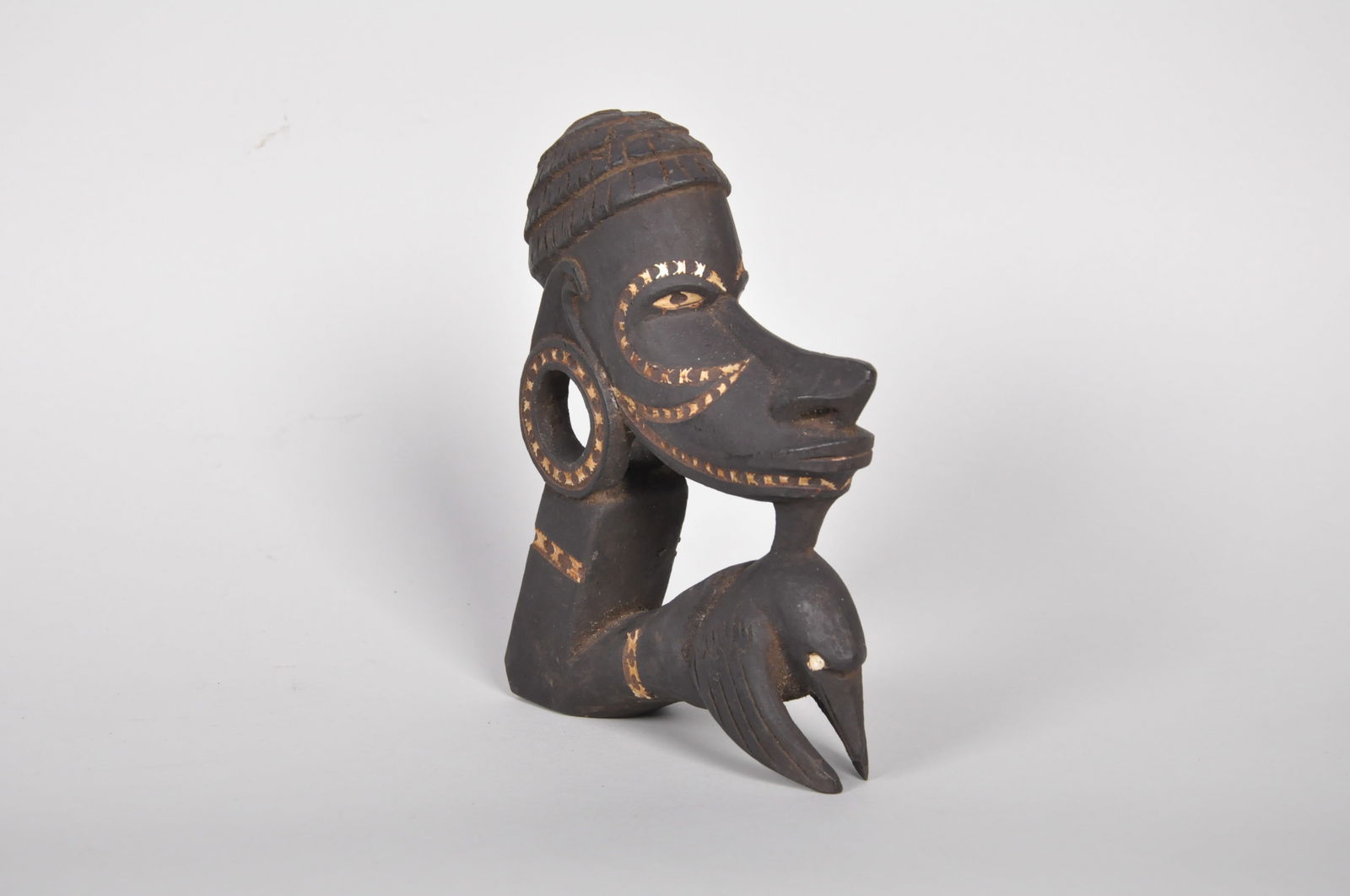 Solomon Islands War Canoe Prow Tiola Mana Figure, Nguzunguzu, Auction