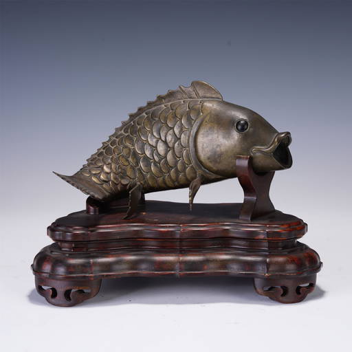 A CHINESE BRONZE OF FISH SHAPED TABLE ITEM - Feb 16, 2021 | NC ...