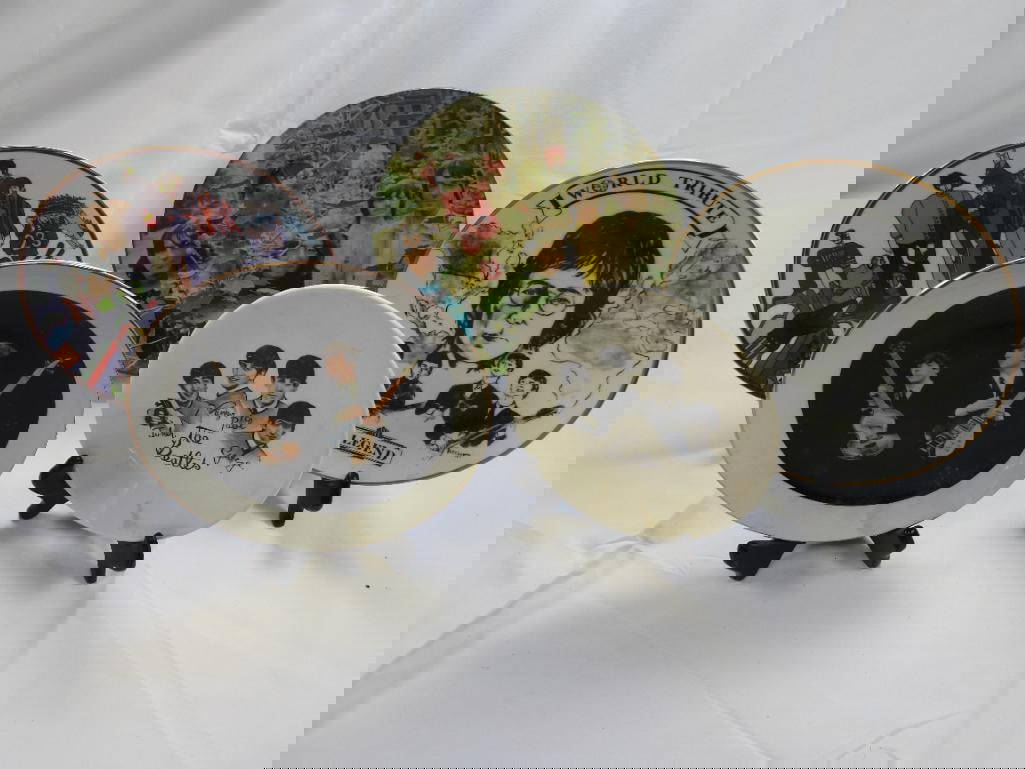 Lot Of 5 Beatles Porcelain Plates Including World Tribute, Yellow ...