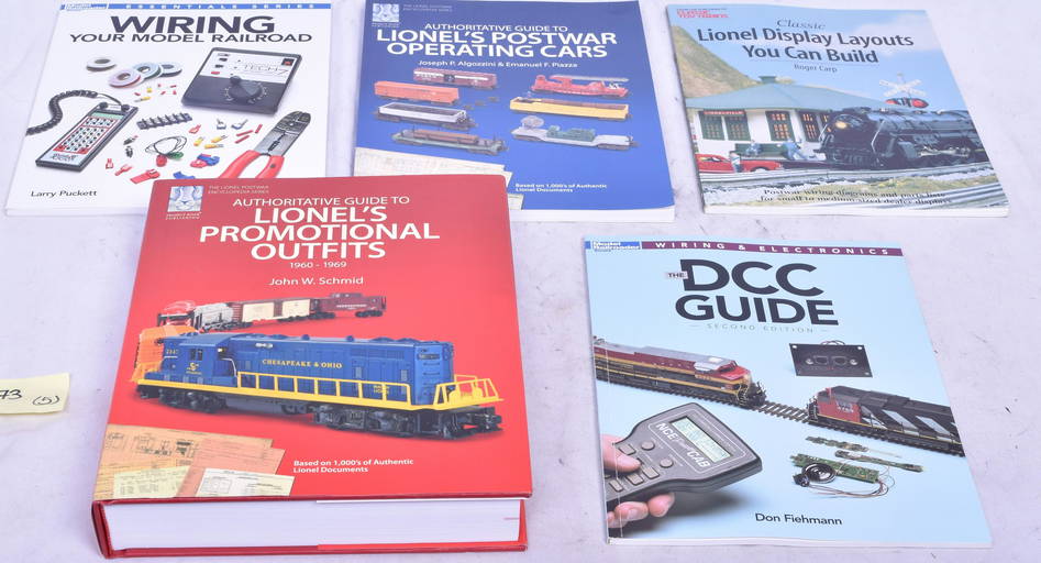 Five Model Railroad Books - Carp, Algozzini/Piazza, Puckett, Fiehmann ...