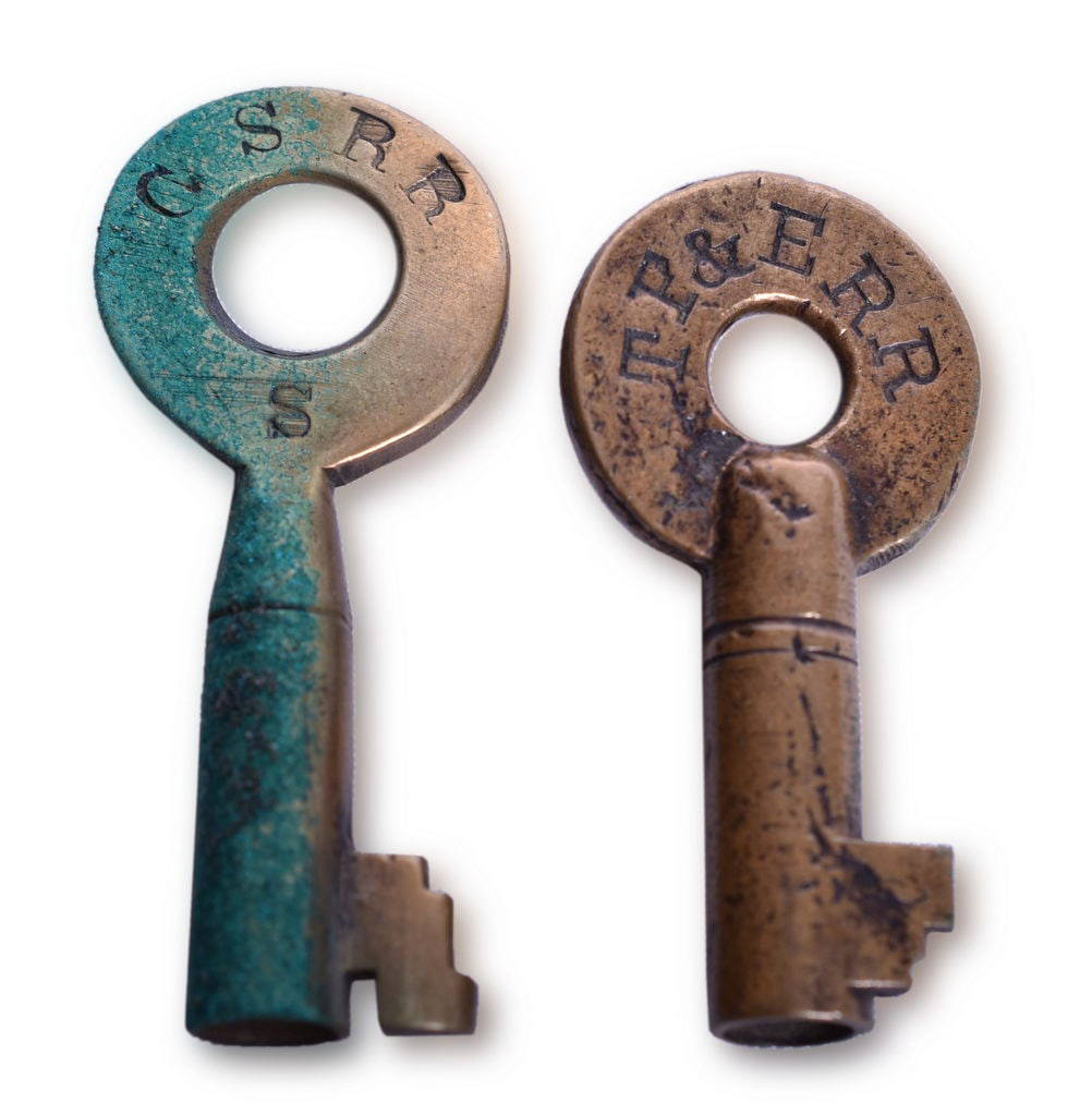 Pair Of Brass Railroad Keys - Csrr And Tiffin, Fostoria & Eastern ...